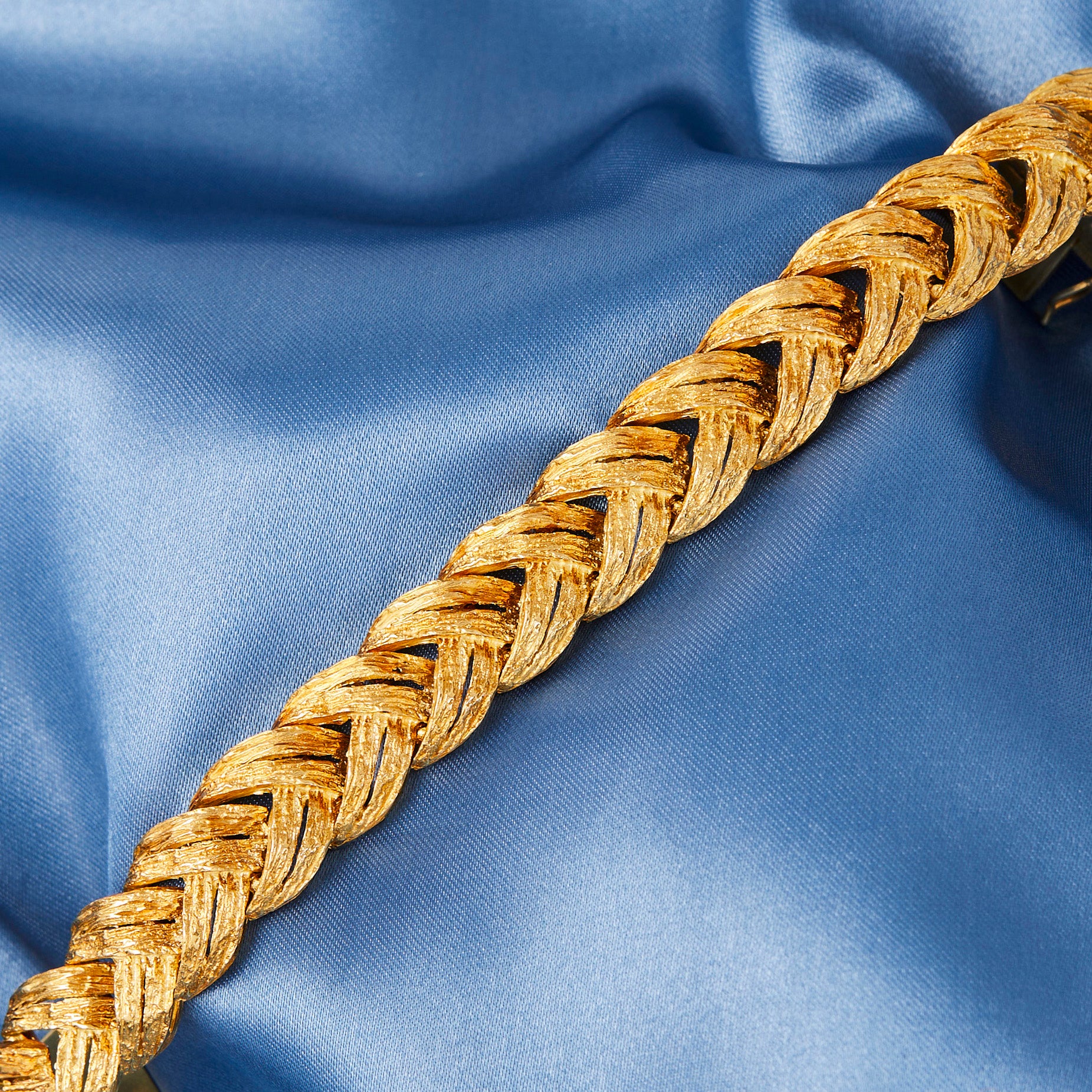 Vintage Heavy 18ct Gold Plait Bracelet – frenchjewelbox